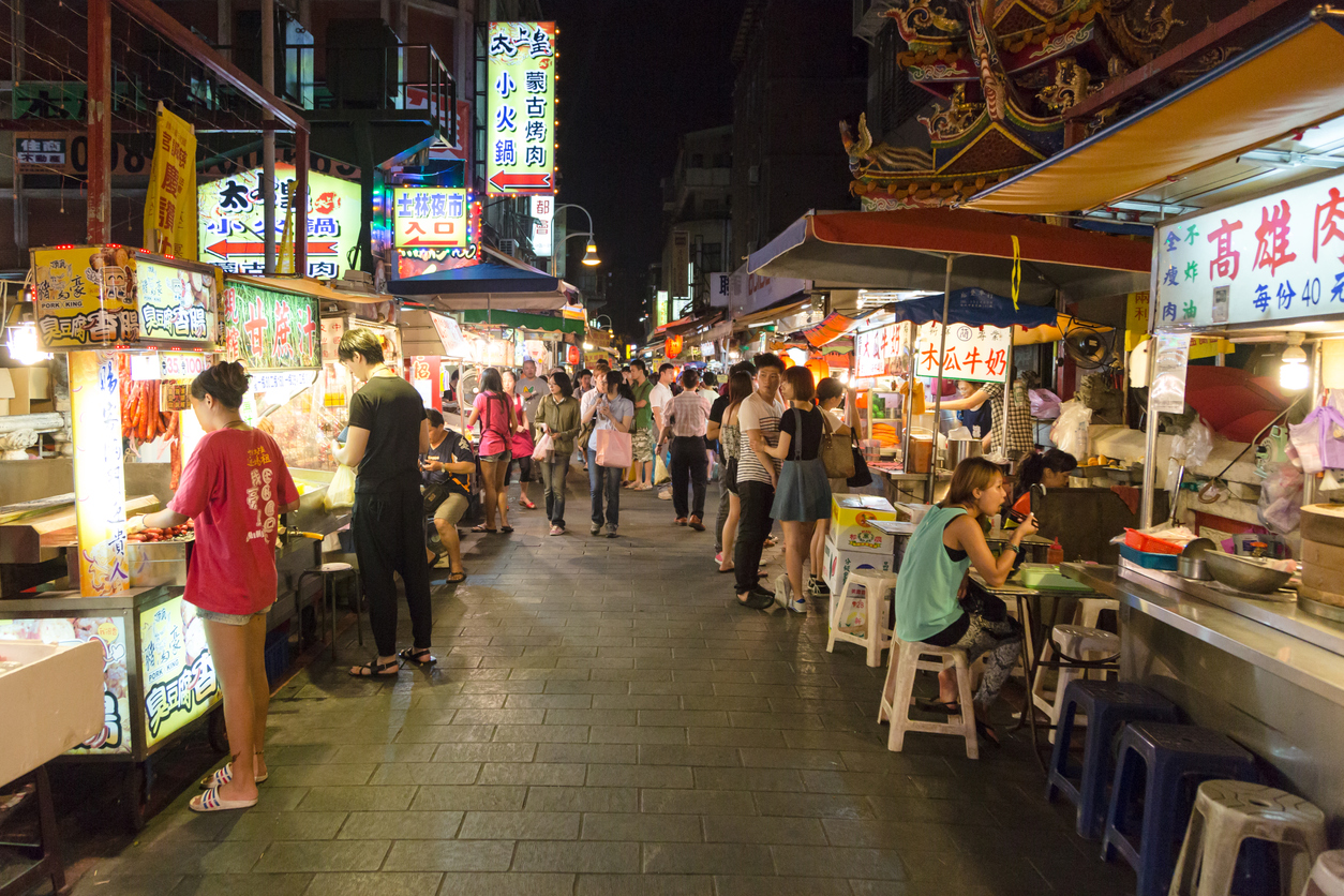 Taipei Night Markets - Emma Whiting Travel